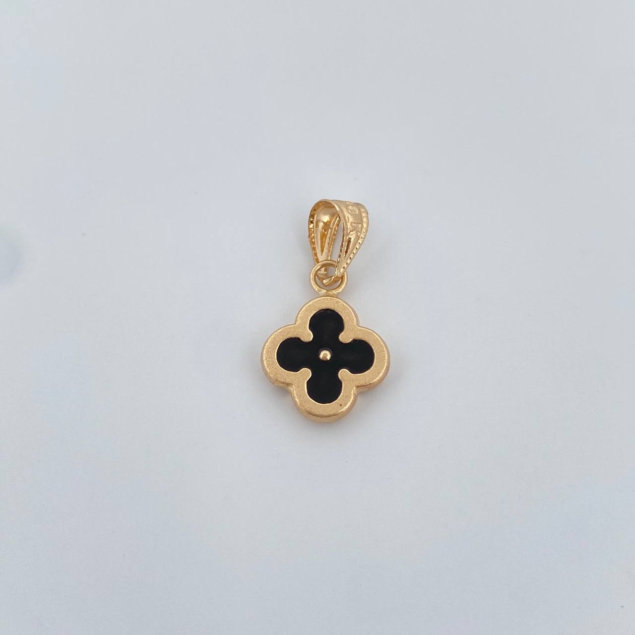 Charm Trebol 0.75g, 18K 730 Gold – Napoleone Joyas USA